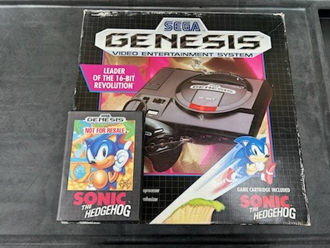 Sega Genesis Console Model 1 Sonic the Hedgehog Bundle | Walt's Pawn ...